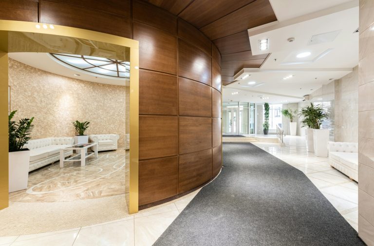 Best Hotel Booking Platforms Compared: Where to Find the Cheapest Rates ...